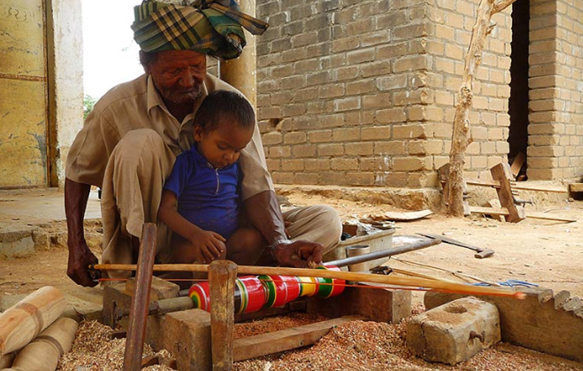 Lacquer lathe work kutch | Story of Indian crafts and craftsmen