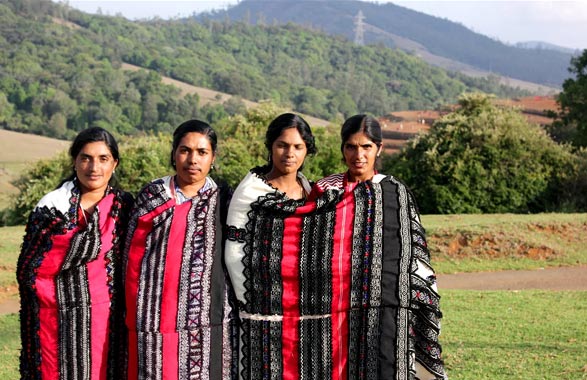 Todas' of Nilgiri | Toda embroidery | Story of Indian crafts and craftsmen